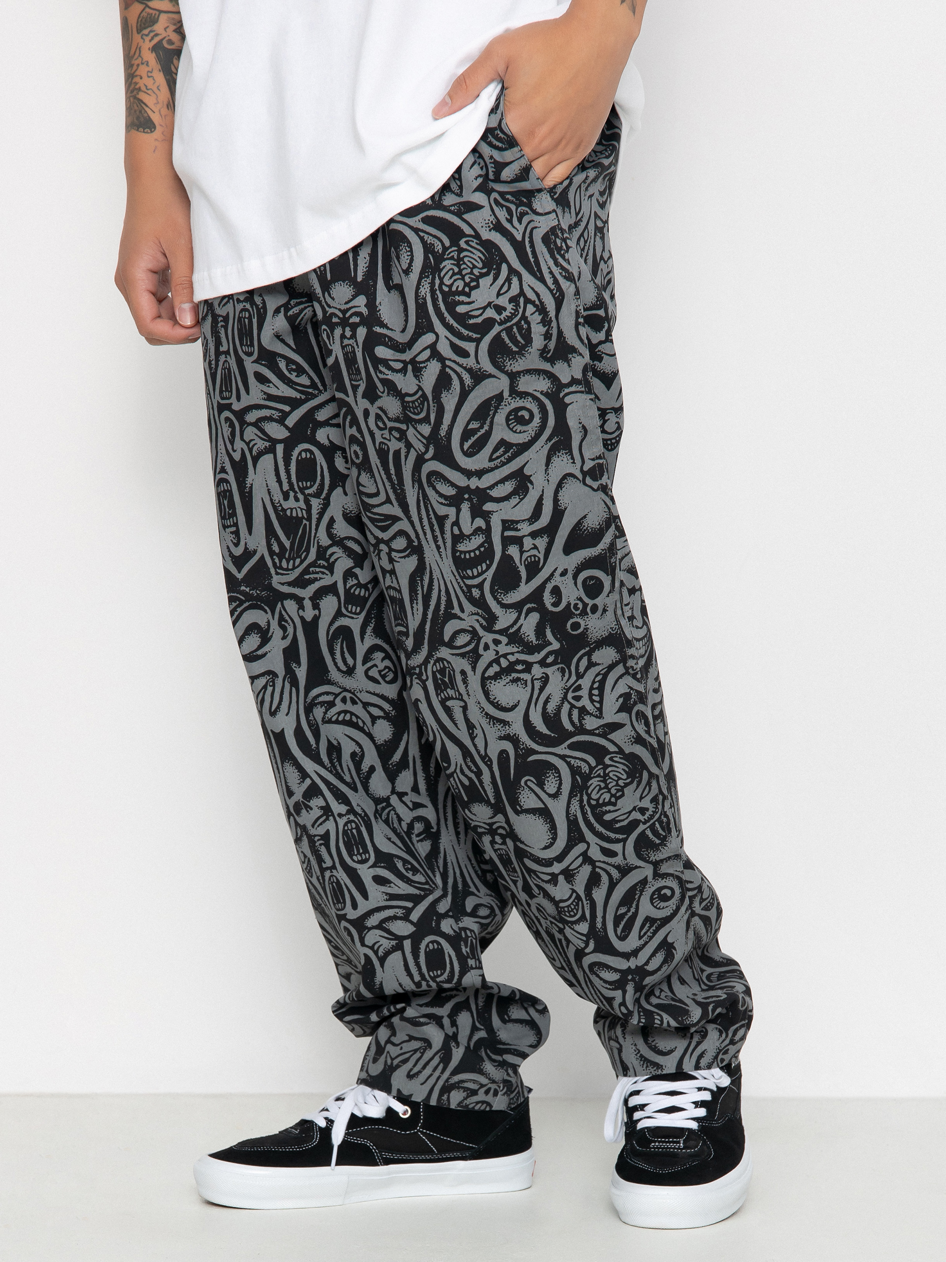 Santa Cruz Tab Pant Pants - black (grey knox faces)