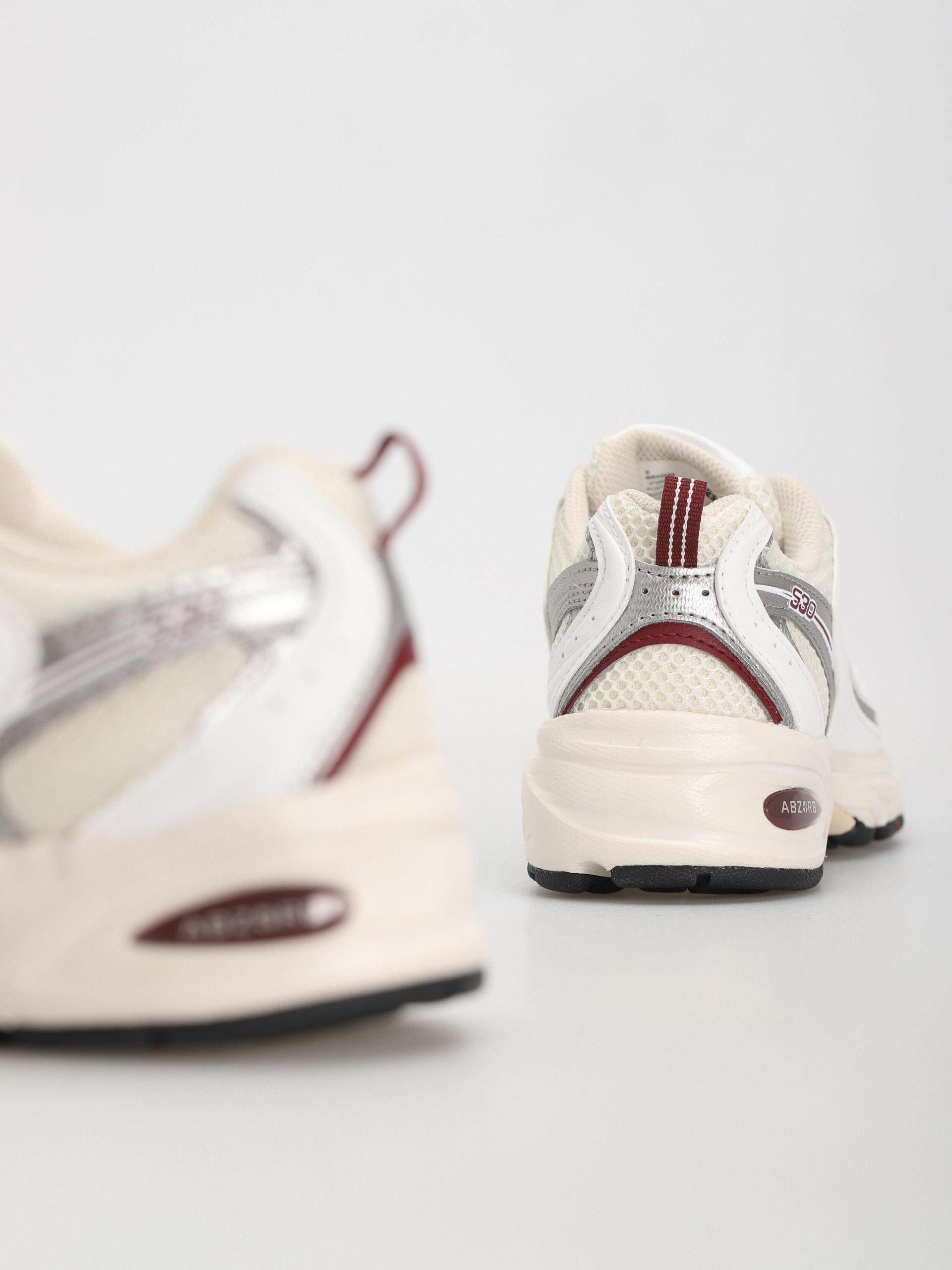 New Balance 530 Shoes - burgundy (sea salt maroon)
