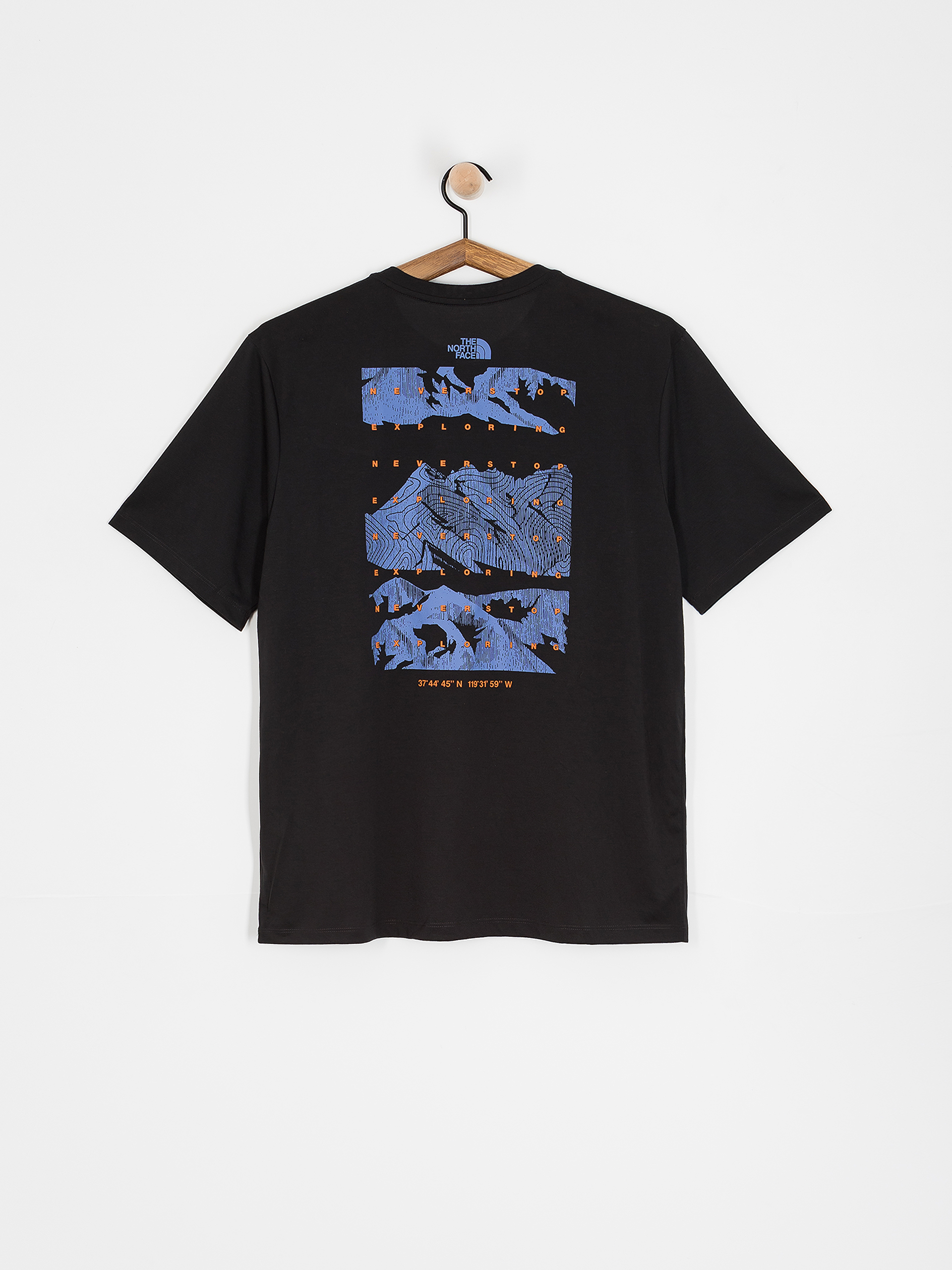 The North Face Foundation Mountains Faces T-Shirt - black (tnf black)