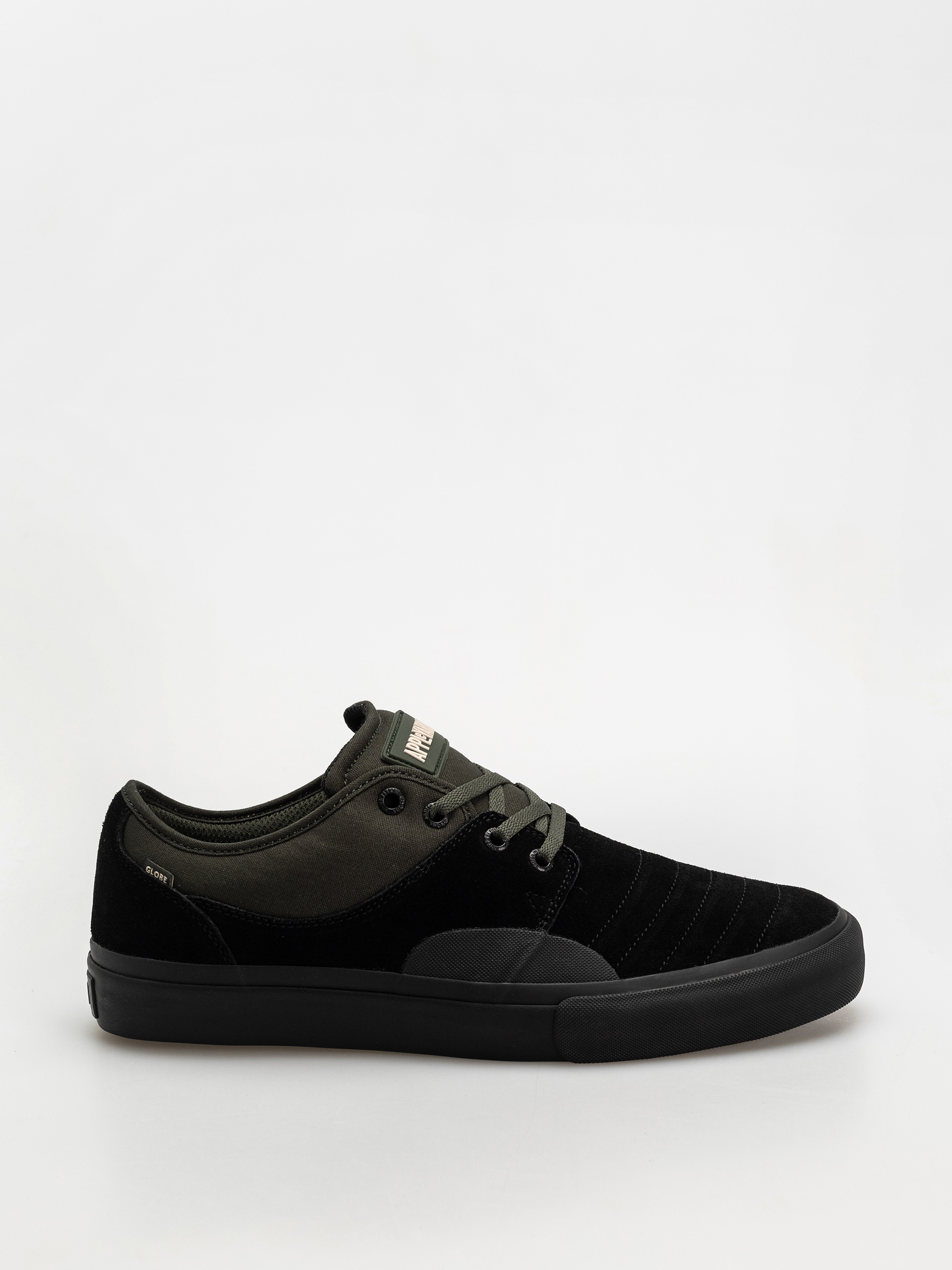 Globe Mahalo Plus Shoes - black (black/pine)