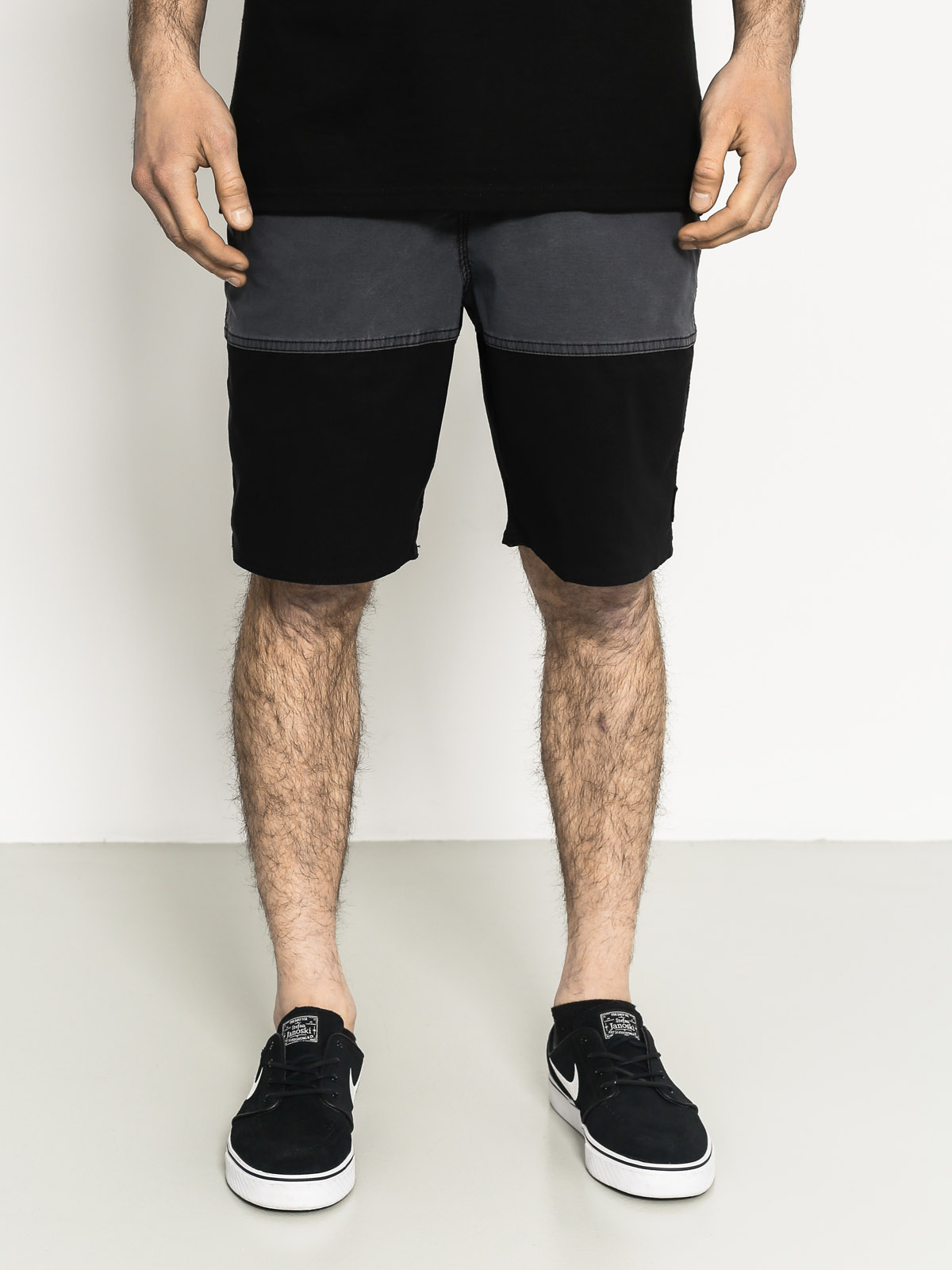 Brixton Shorts Barge Trunk - black (washed black/black)