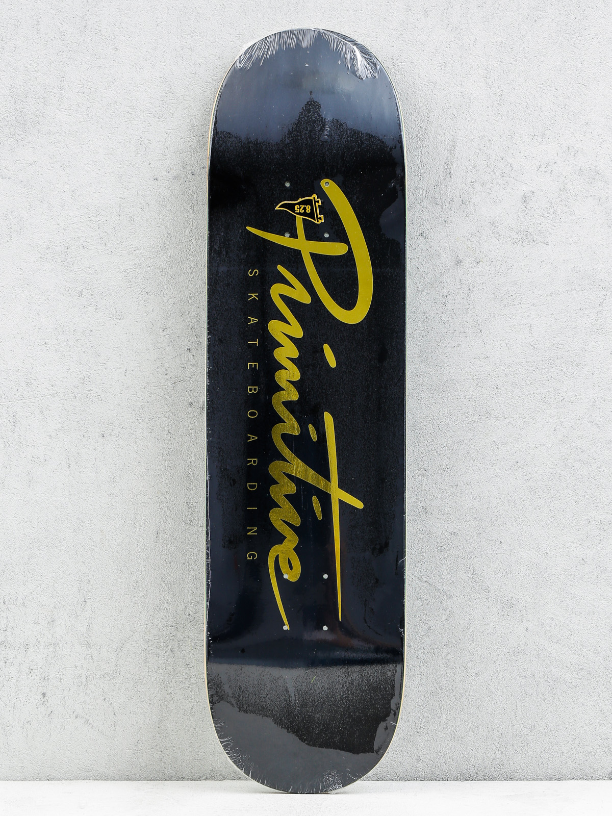 Primitive Deck Nuevo (black/gold team)