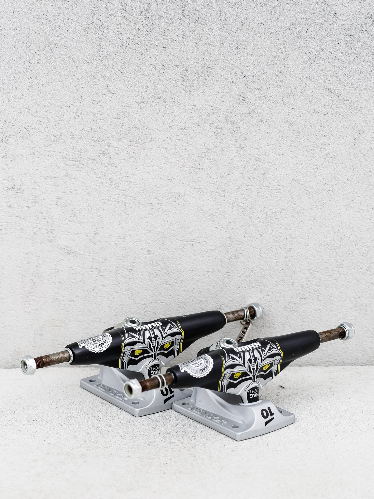 Tensor Trucks Mag Light Lo C - black (mcentire)