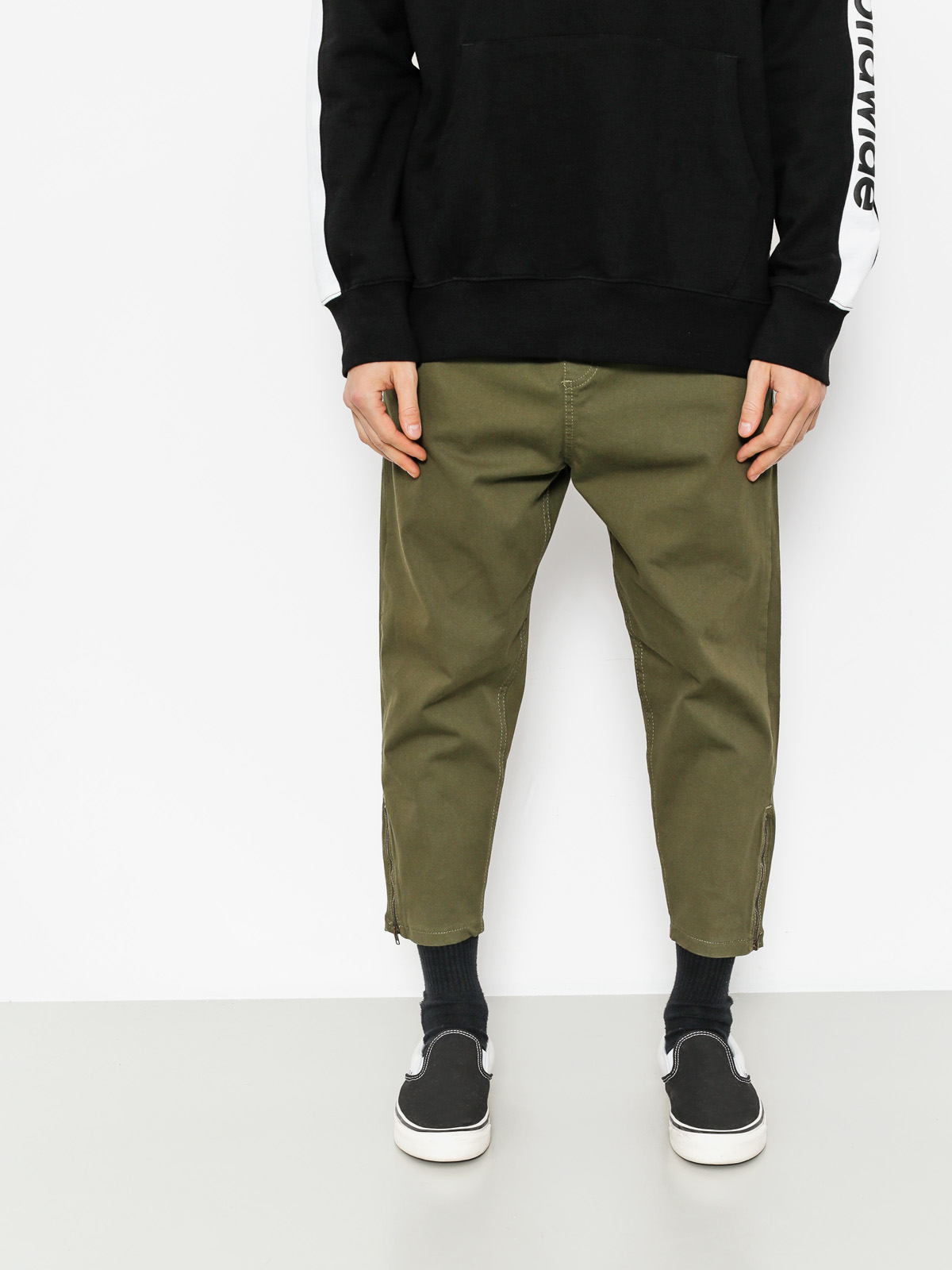 Backyard Cartel Pants Wave (olive green)