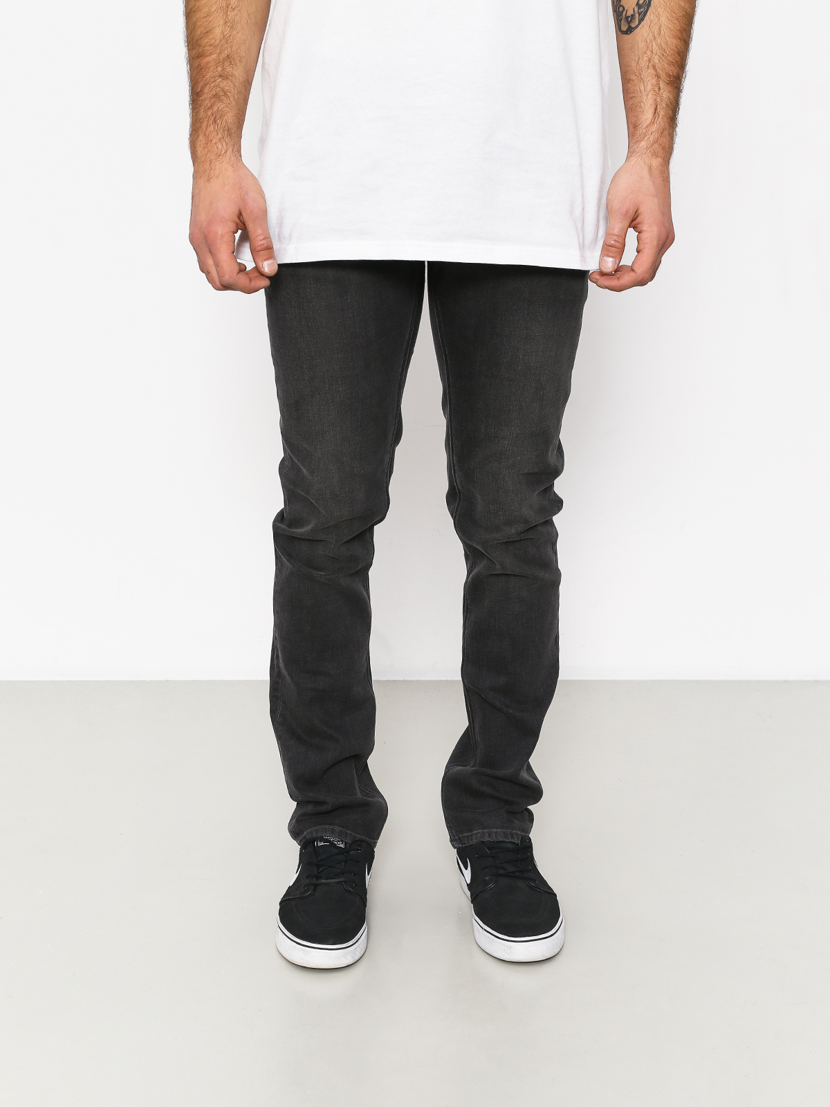 Volcom Pants 2X4 Denim - black (bru)